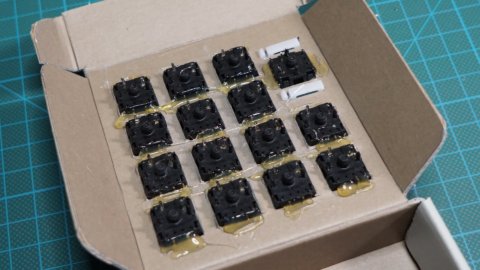 The cardboard keyboard case