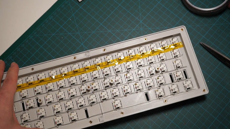 Hand-wiring a custom keyboard